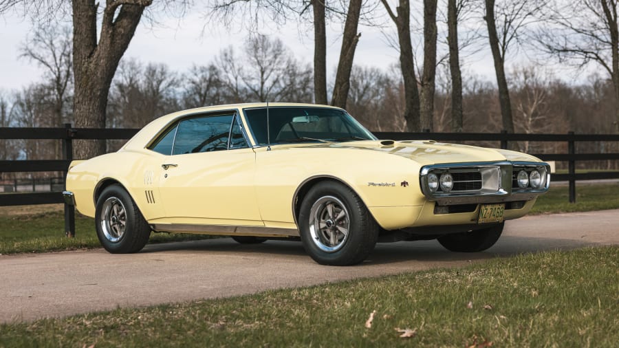 1967 Pontiac Firebird at Indy 2023 as K217 - Mecum Auctions
