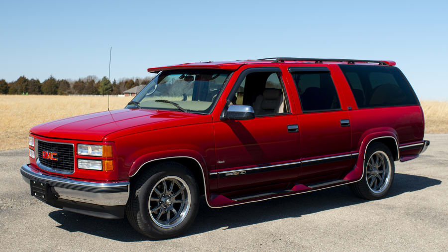 1999 GMC Suburban for sale at Houston 2023 as T57 - Mecum Auctions