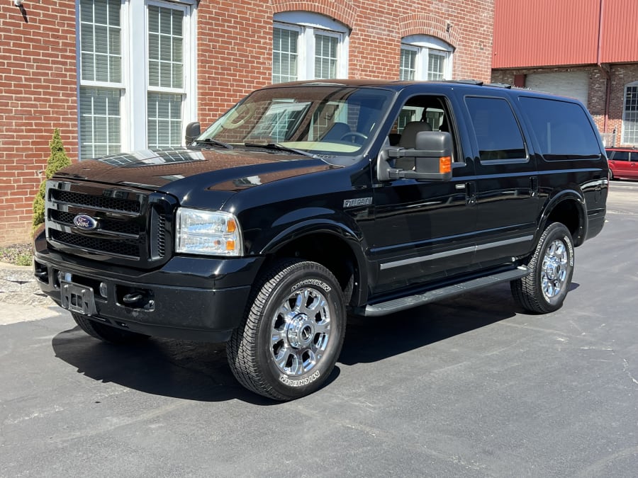 2005 Ford Excursion Limited for Sale at Auction - Mecum Auctions