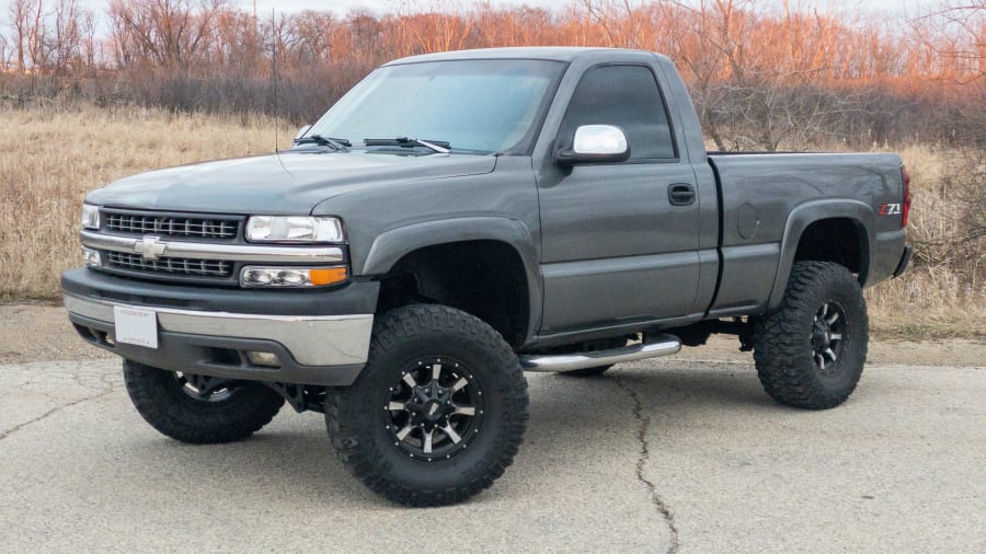2000 Chevrolet Silverado Pickup for Sale at Auction - Mecum Auctions