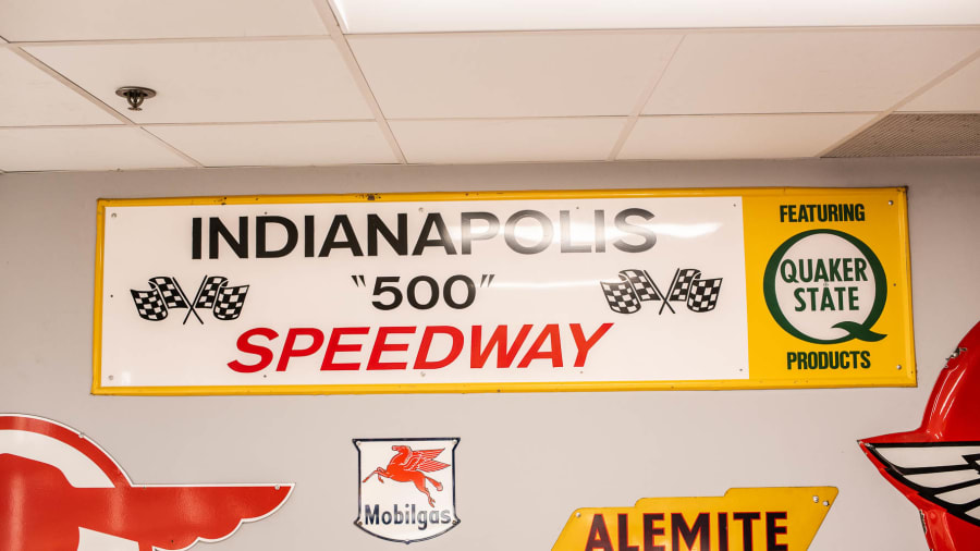 Quaker State Indianapolis 500 Speedway Single-Sided Tin Sign for Sale ...