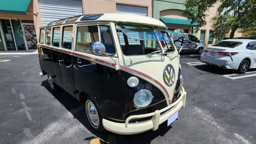 1975 Volkswagen Bus for Sale at Auction - Mecum Auctions
