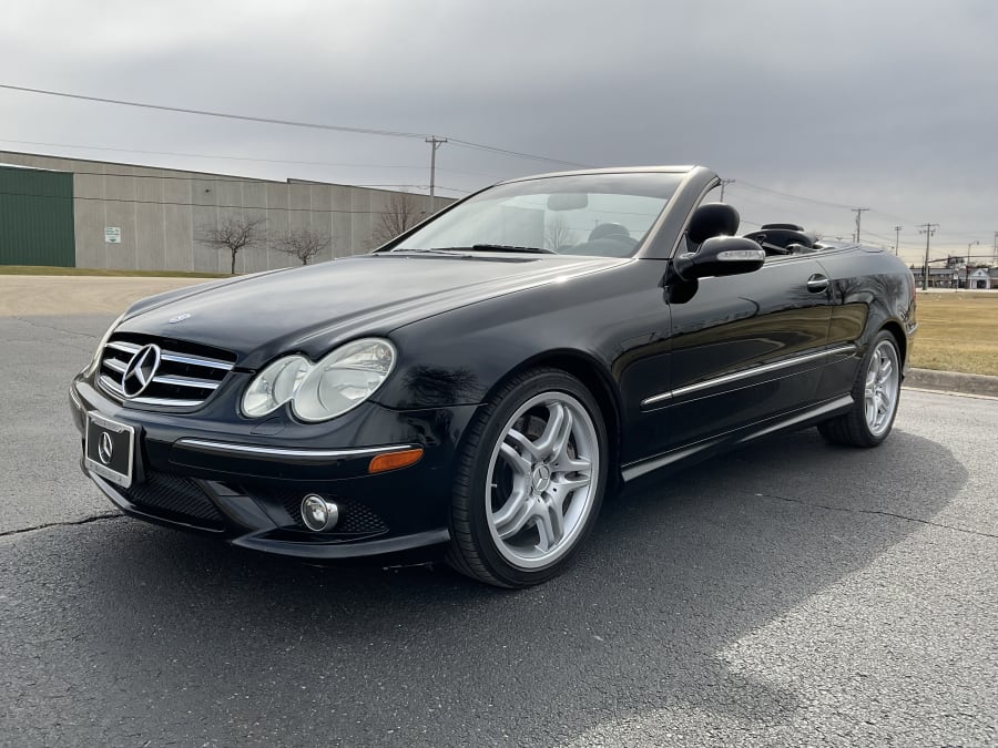 2008 Mercedes-Benz CLK550 Convertible for Sale at Auction - Mecum Auctions