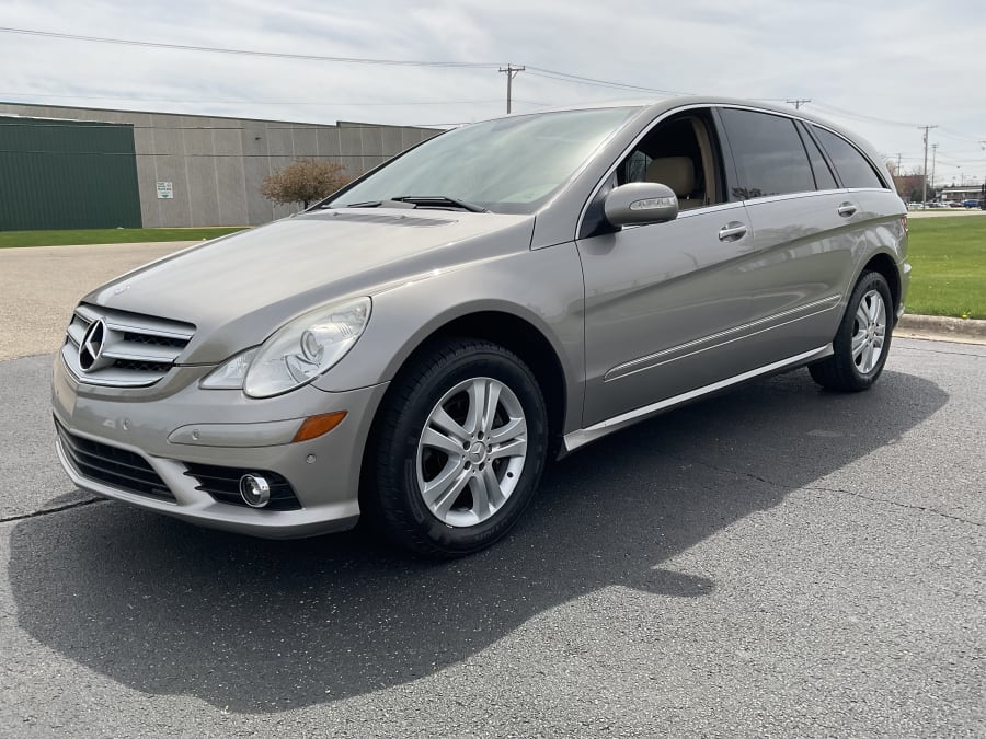 2008 Mercedes-Benz R350 for Sale at Auction - Mecum Auctions