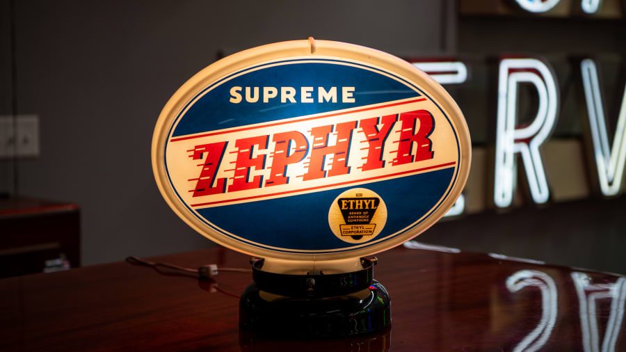 Supreme Zephyr Gas Pump Globe for Sale at Auction - Mecum Auctions