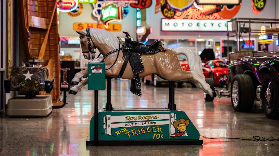 1950s Roy Rogers Trigger Coin-Operated Kiddie Ride for Sale at Auction ...