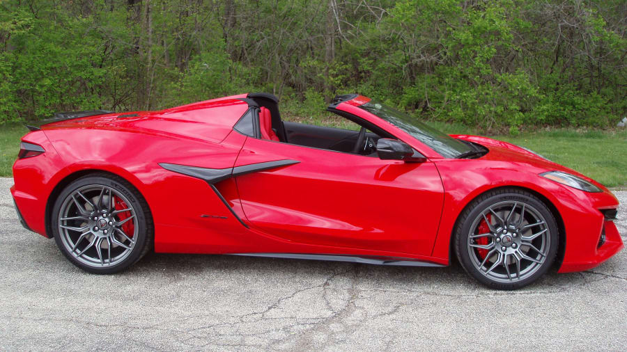 2023 Chevrolet Corvette Z06 Convertible for Sale at Auction - Mecum ...