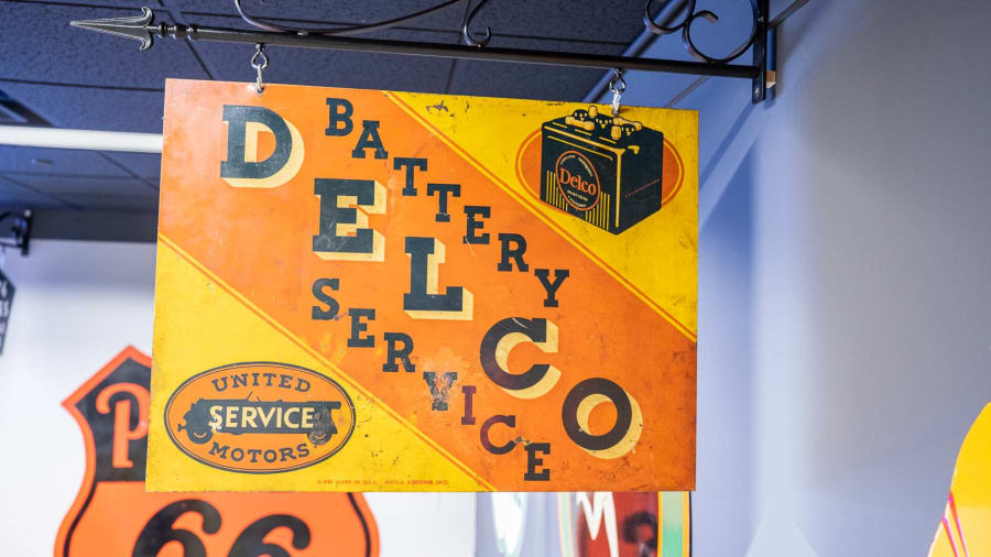 1940s Delco Battery Service Double-Sided Tin Sign for Sale at Auction ...