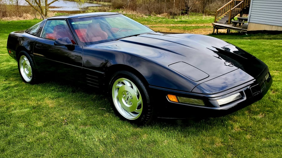 1994 Chevrolet Corvette Coupe for Sale at Auction - Mecum Auctions
