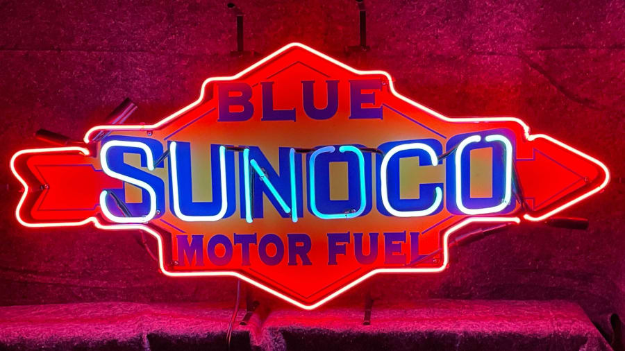 Sunoco Single-Sided Neon Sign for Sale at Auction - Mecum Auctions