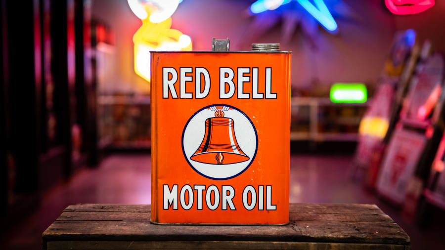 Red Bell Motor Oil 2-Gallon Oil Can for Sale at Auction - Mecum Auctions