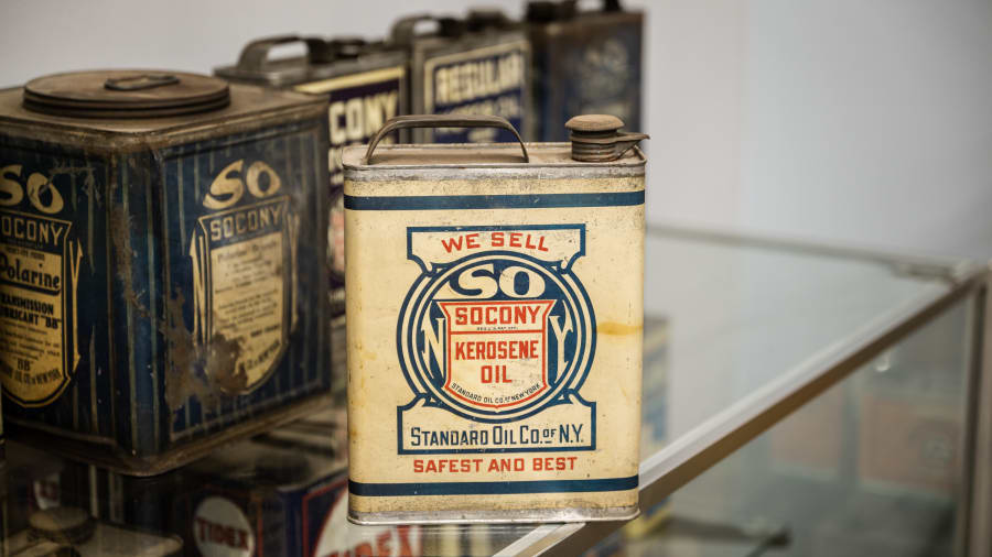 Socony Kerosene Oil 1-Gallon Oil Can for Sale at Auction - Mecum Auctions