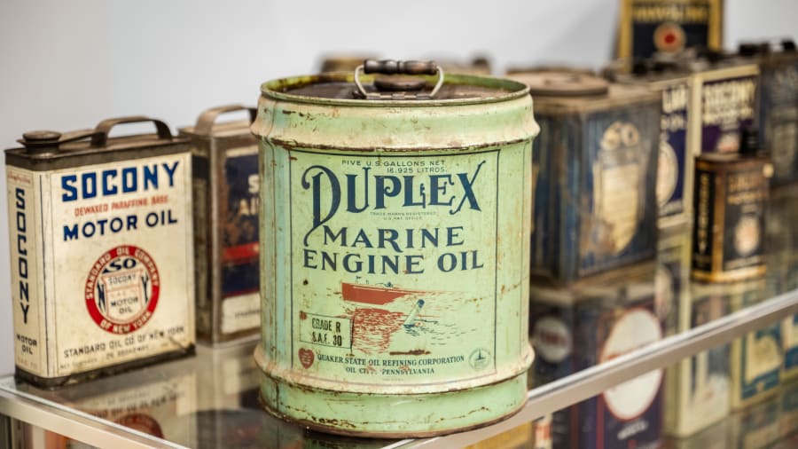 Duplex Marine Motor Oil 5-Gallon Oil Can for Sale at Auction - Mecum ...