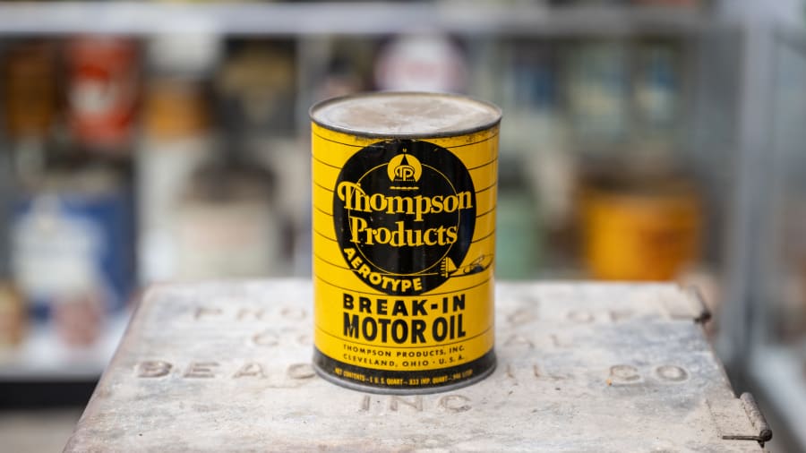 Thompson Products Aerotype Break-In Motor Oil 1-Quart Oil Can at The ...