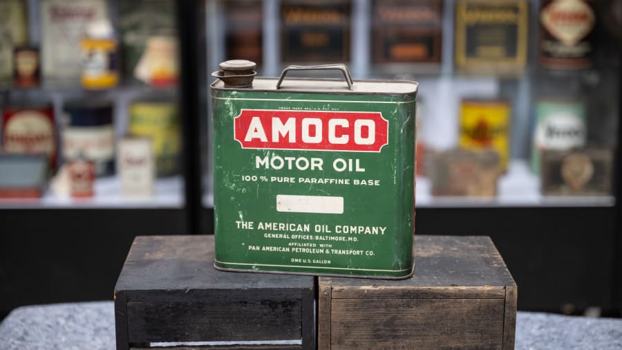 Amoco Motor Oil 1-Gallon Oil Can for Sale at Auction - Mecum Auctions