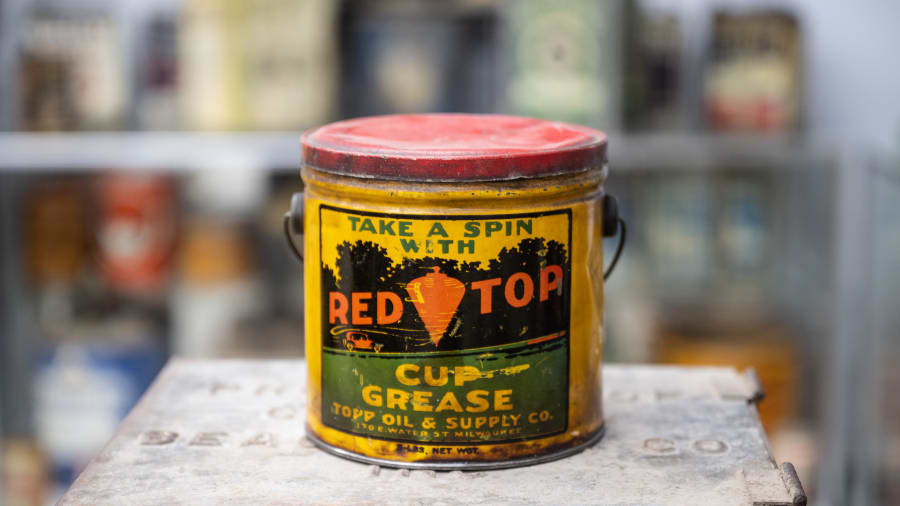 Red Top Cup Grease 5-Lb. Grease Can at The World’s Largest Road Art ...