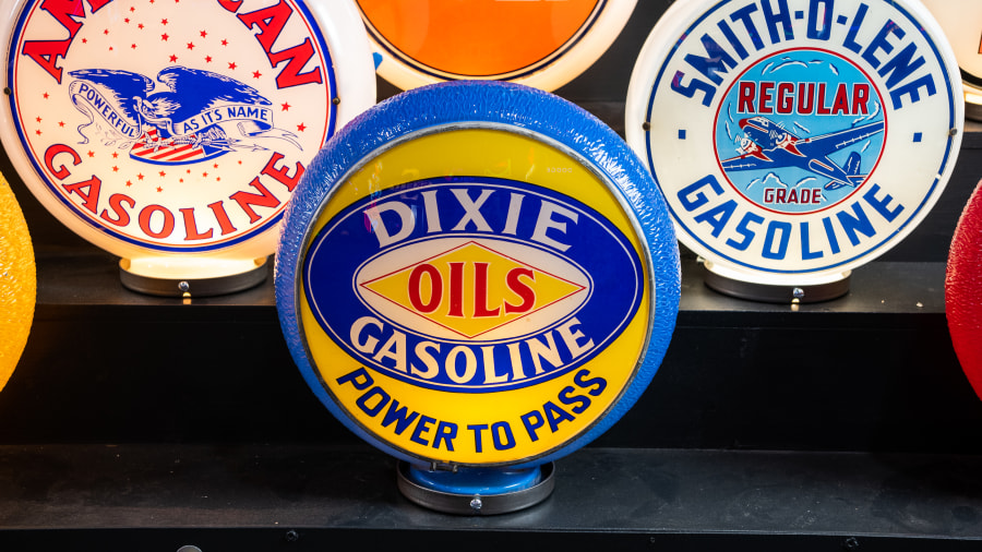 Dixie Gasoline Gas Pump Globe for Sale at Auction - Mecum Auctions