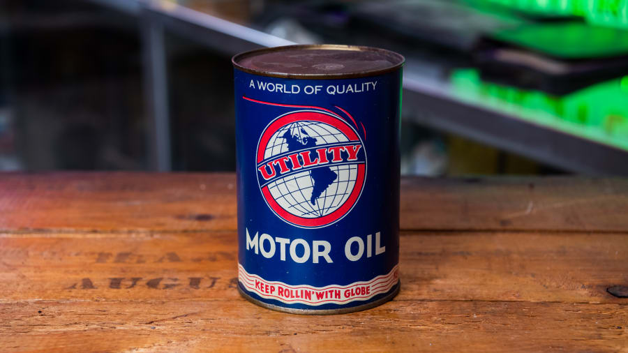 Utility Motor Oil 1-Quart Oil Can for Sale at Auction - Mecum Auctions