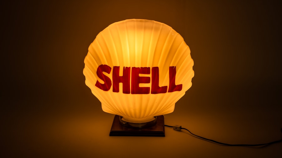 Shell Clam Glass Globe for Sale at Auction - Mecum Auctions