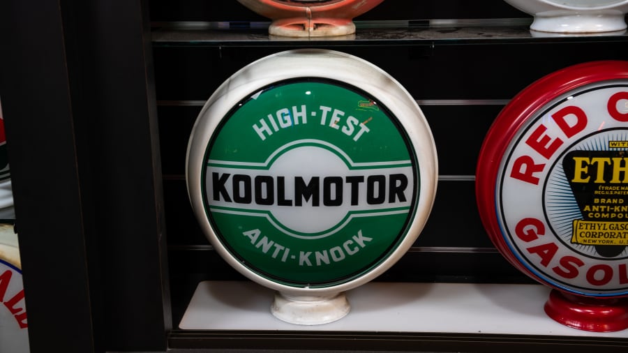 1930s Koolmotor High-Test Anti-Knock Gas Pump Globe for Sale at Auction ...