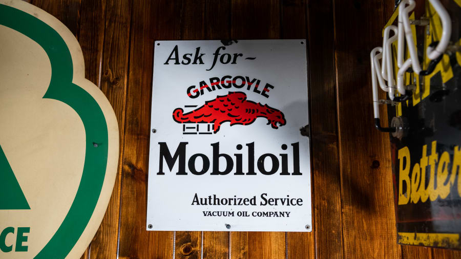 1930s Mobiloil Gargoyle Single-Sided Porcelain Sign for Sale at Auction ...