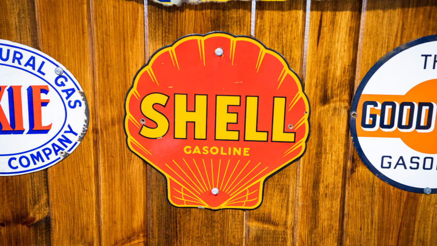 Shell Gasoline Single-Sided Porcelain Pump Plate for Sale at Auction ...