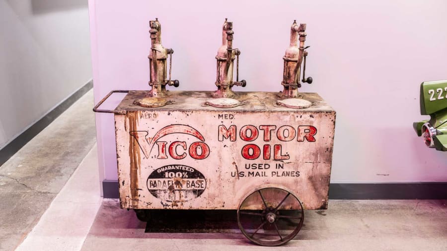 Vico Motor Oil Lubester Cart at The World’s Largest Road Art Auction ...