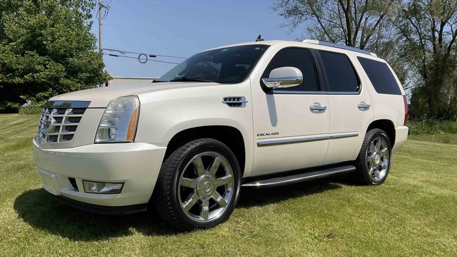 2009 Cadillac Escalade for Sale at Auction - Mecum Auctions