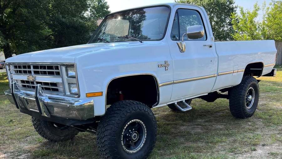1986 Chevrolet C20 Pickup for Sale at Auction - Mecum Auctions
