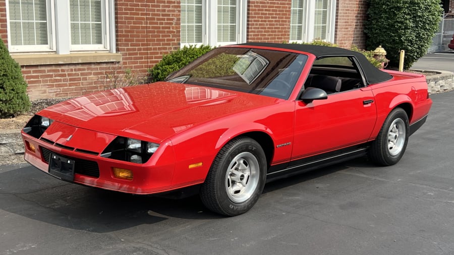 1987 Chevrolet Camaro Convertible for Sale at Auction - Mecum Auctions