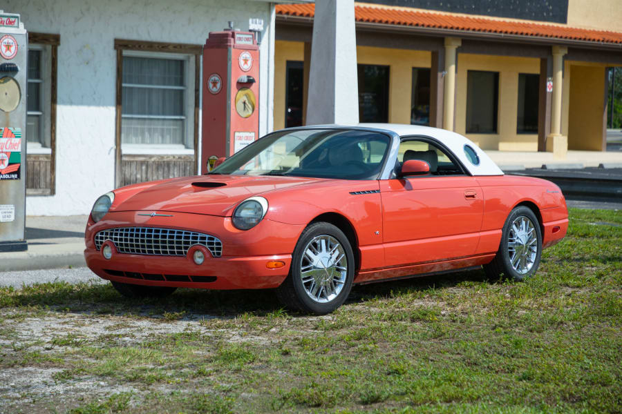 2003 Ford Thunderbird 007 Edition for Sale at Auction - Mecum Auctions