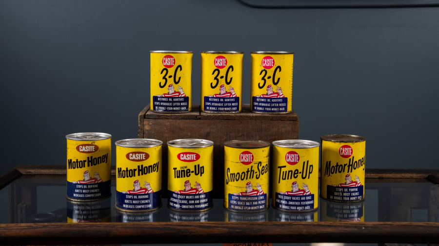 Casite Oil Cans for Sale at Auction - Mecum Auctions