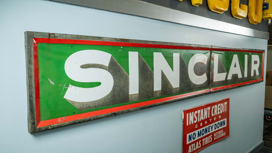 1930s Sinclair Single-Sided Two-Piece Porcelain Sign for Sale at ...