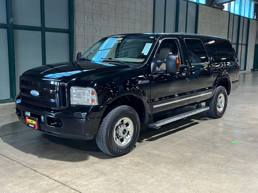 2005 Ford Excursion Limited for Sale at Auction - Mecum Auctions