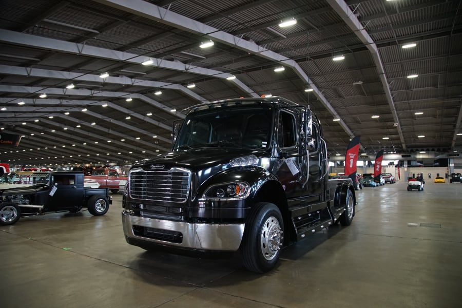 2022 Freightliner SportChassis LH5 for Sale at Auction - Mecum Auctions