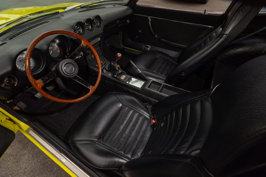 1970 Datsun 240z Interior