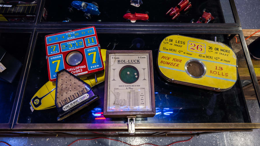 Vintage Table Top Dice Gambling Machines for Sale at Auction - Mecum ...