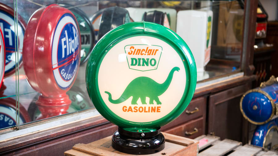 Sinclair Dino Gasoline Gas Pump Globe for Sale at Auction - Mecum Auctions