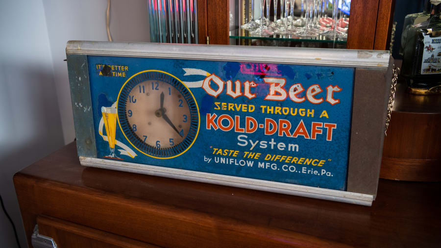 Kold Draft Beer Single-Sided Back-Lit Clock at The World’s Largest Road ...