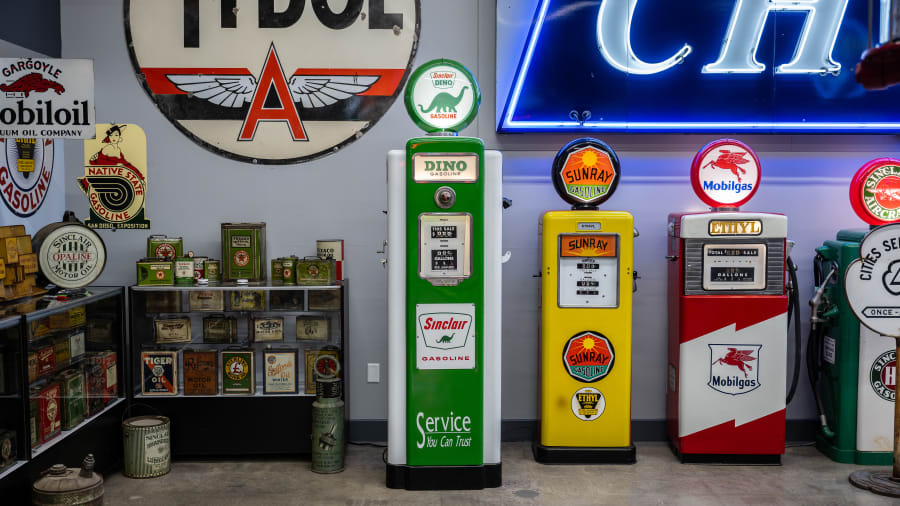Sinclair Wayne Model 70 Gas Pump for Sale at Auction - Mecum Auctions
