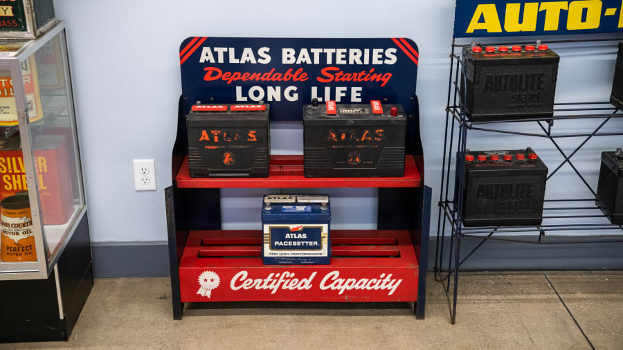 Atlas Batteries Metal Battery Display Rack for Sale at Auction - Mecum ...