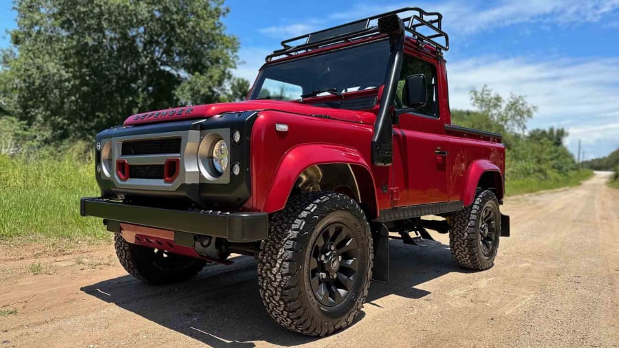 1998 Land Rover Defender 90 Pickup for Sale at Auction - Mecum Auctions