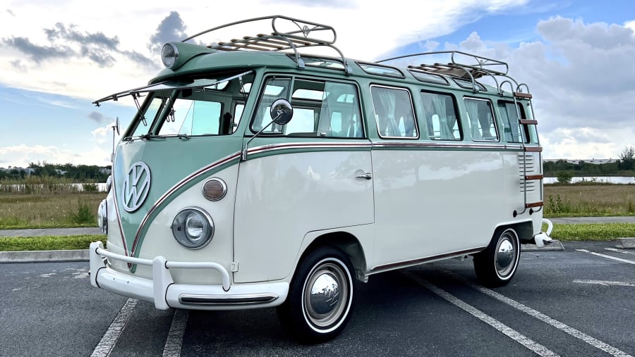 1972 Volkswagen Type II Bus for Sale at Auction - Mecum Auctions