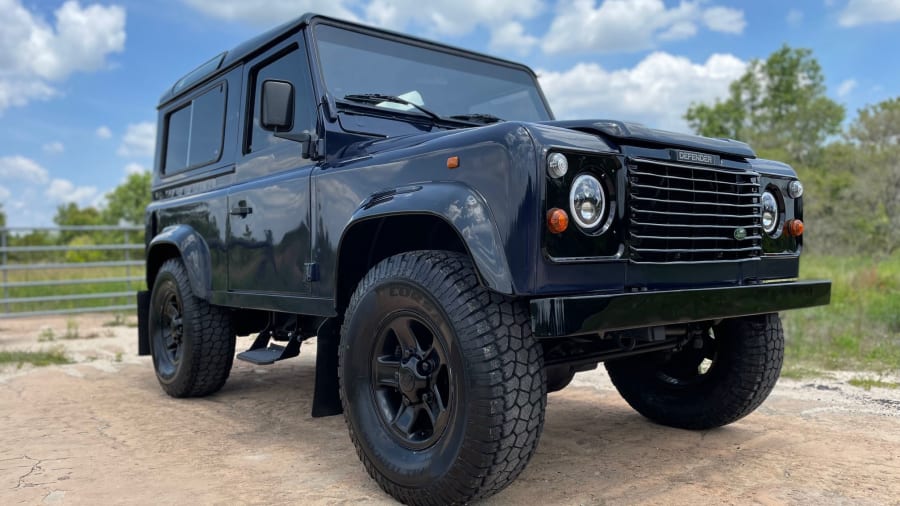 1996 Land Rover Defender 90 for Sale at Auction - Mecum Auctions