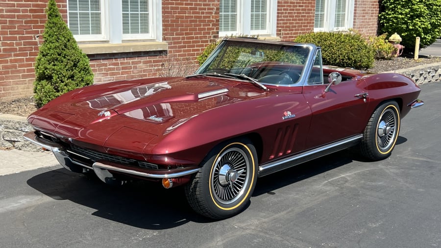 1966 Chevrolet Corvette Convertible for Sale at Auction - Mecum Auctions