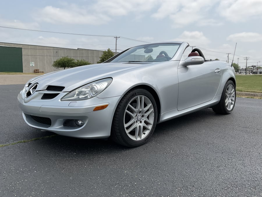 2007 Mercedes-Benz SLK280 Convertible for Sale at Auction - Mecum Auctions