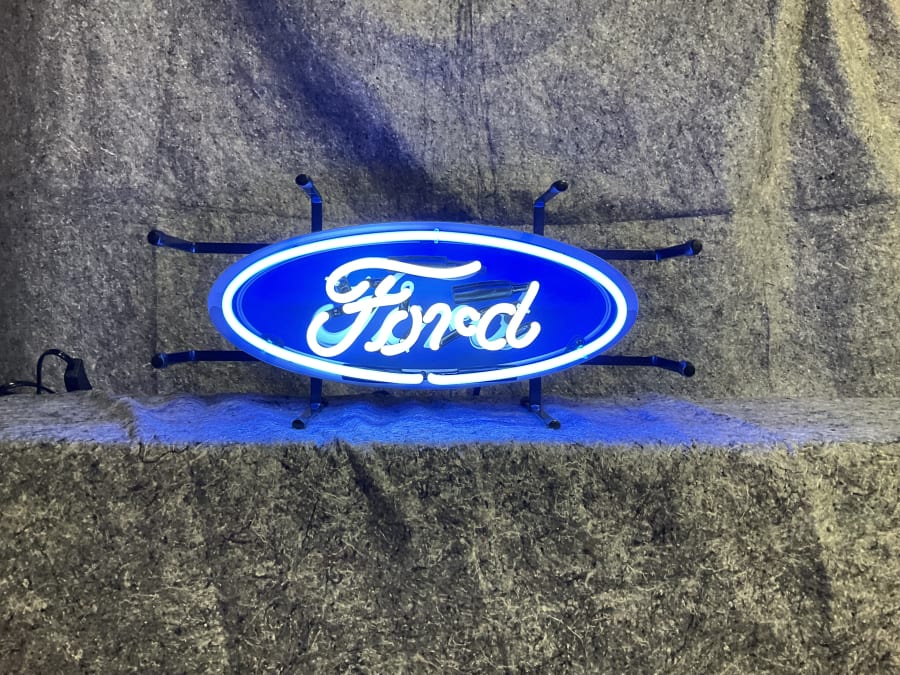 Ford Single-Sided Neon Sign for Sale at Auction - Mecum Auctions