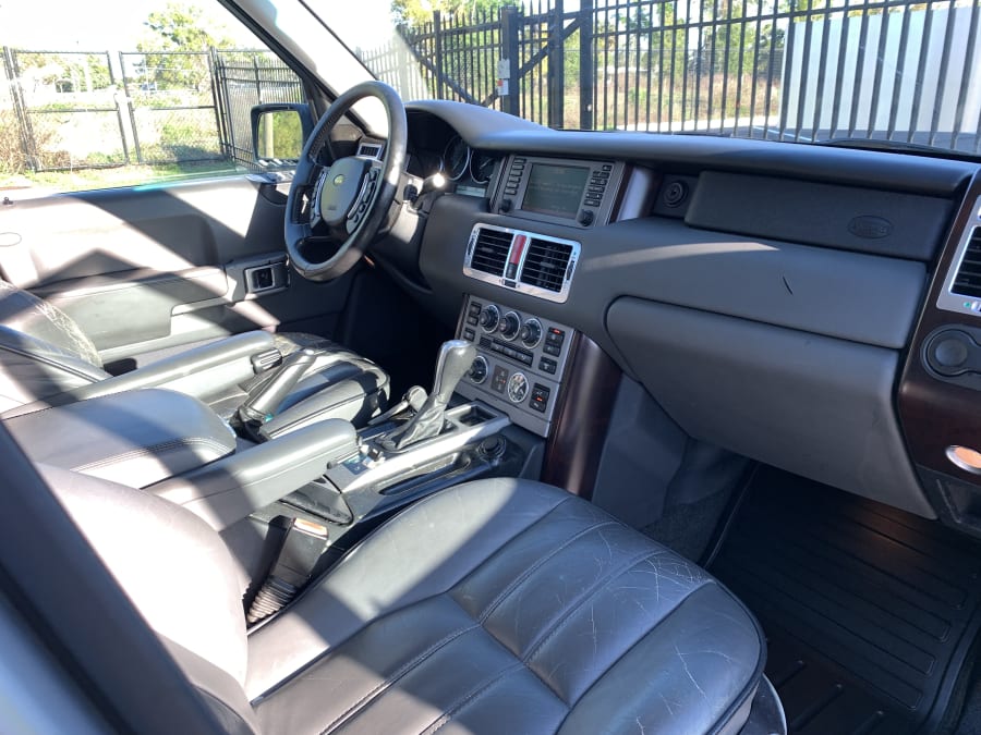 2004 Range Rover Interior