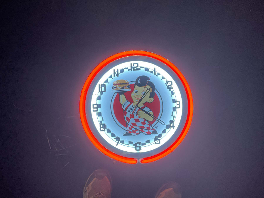 Bob's Big Boy Neon Clock for Sale at Auction - Mecum Auctions