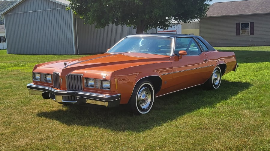 1977 Pontiac Grand Prix Coupe for Sale at Auction - Mecum Auctions